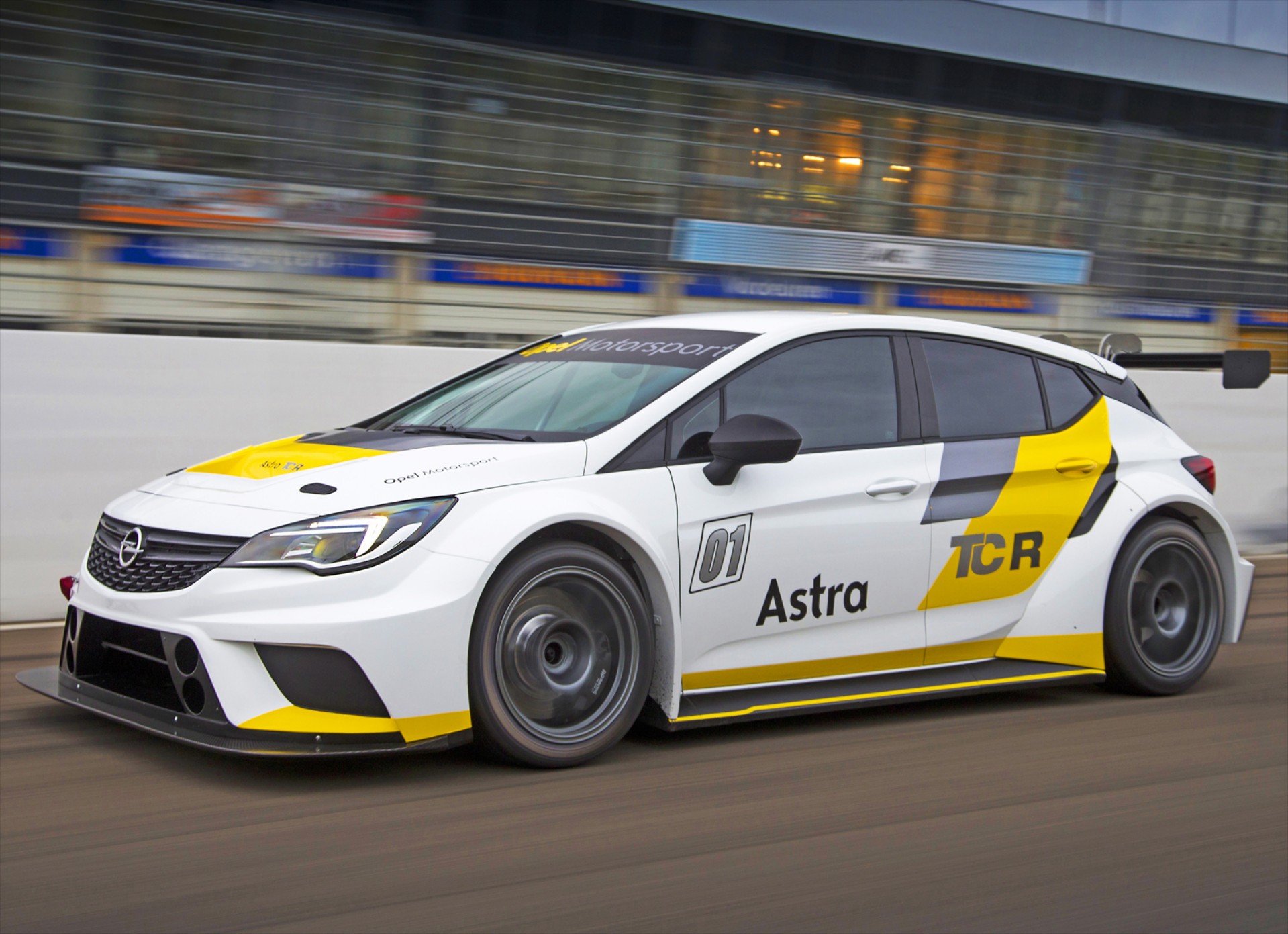 Το Opel Astra στο Touring Car Racing (video) - Σε πρωταγωνιστικό ρόλο ...