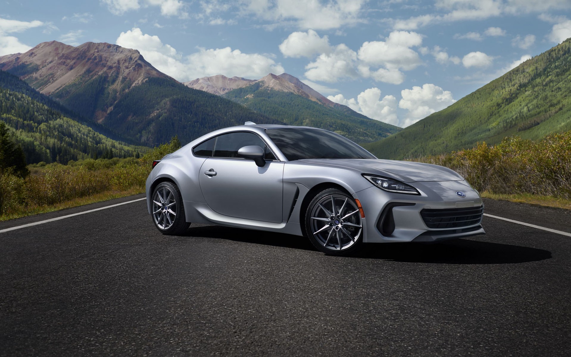 Παρουσιάστηκε το νέο οδηγοκεντρικό Subaru BRZ - Με σημαντικές ...