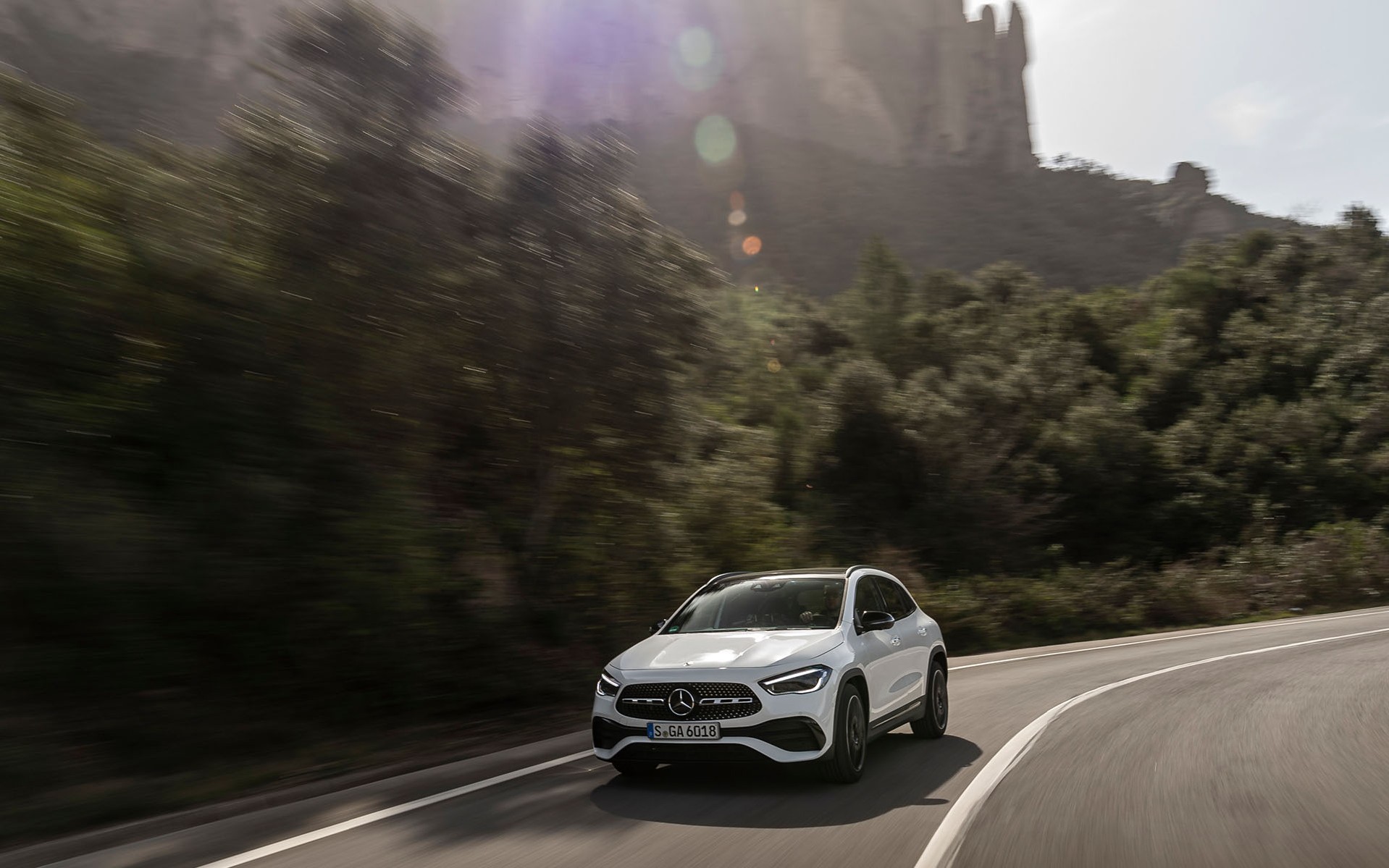 Δοκιμή: Mercedes-Benz GLA 250 e - Πανίσχυρη και οικονομική - Η νέα GLA ...