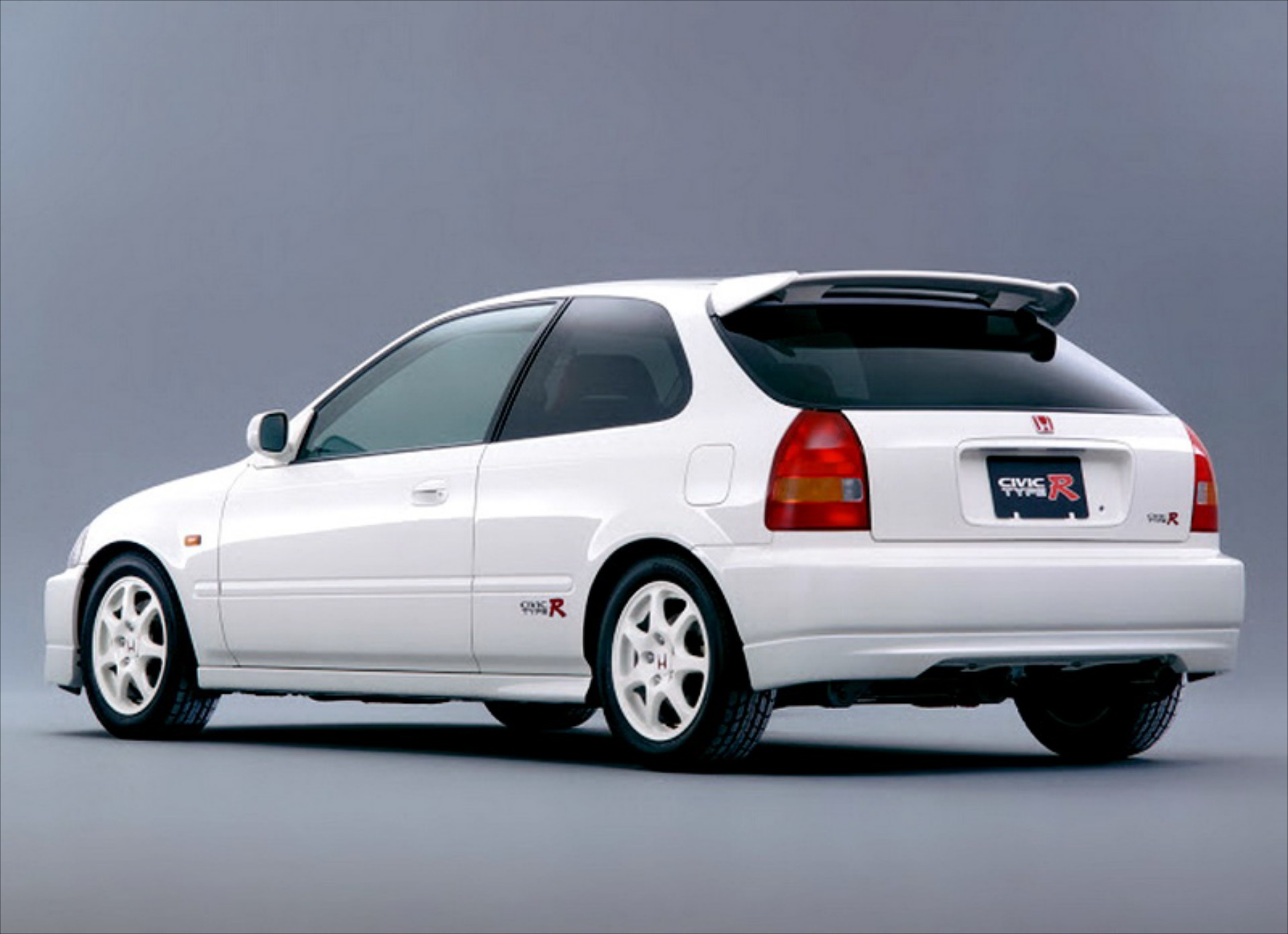 HONDA: Η Ιστορία του Type R - Όλα τα μοντέλα Type R από το 1992 μέχρι ...